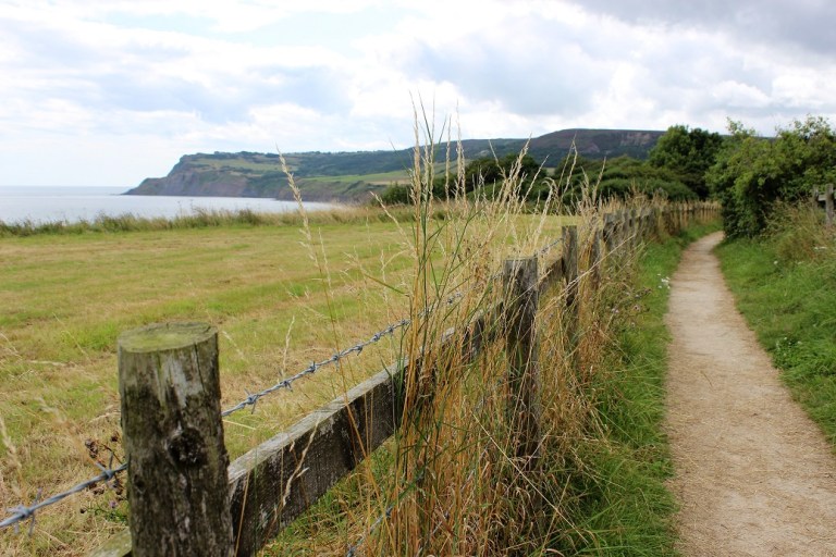 Robin Hood’s Bay to Boggle Hole – Imps and Fossils – Exploring the ...